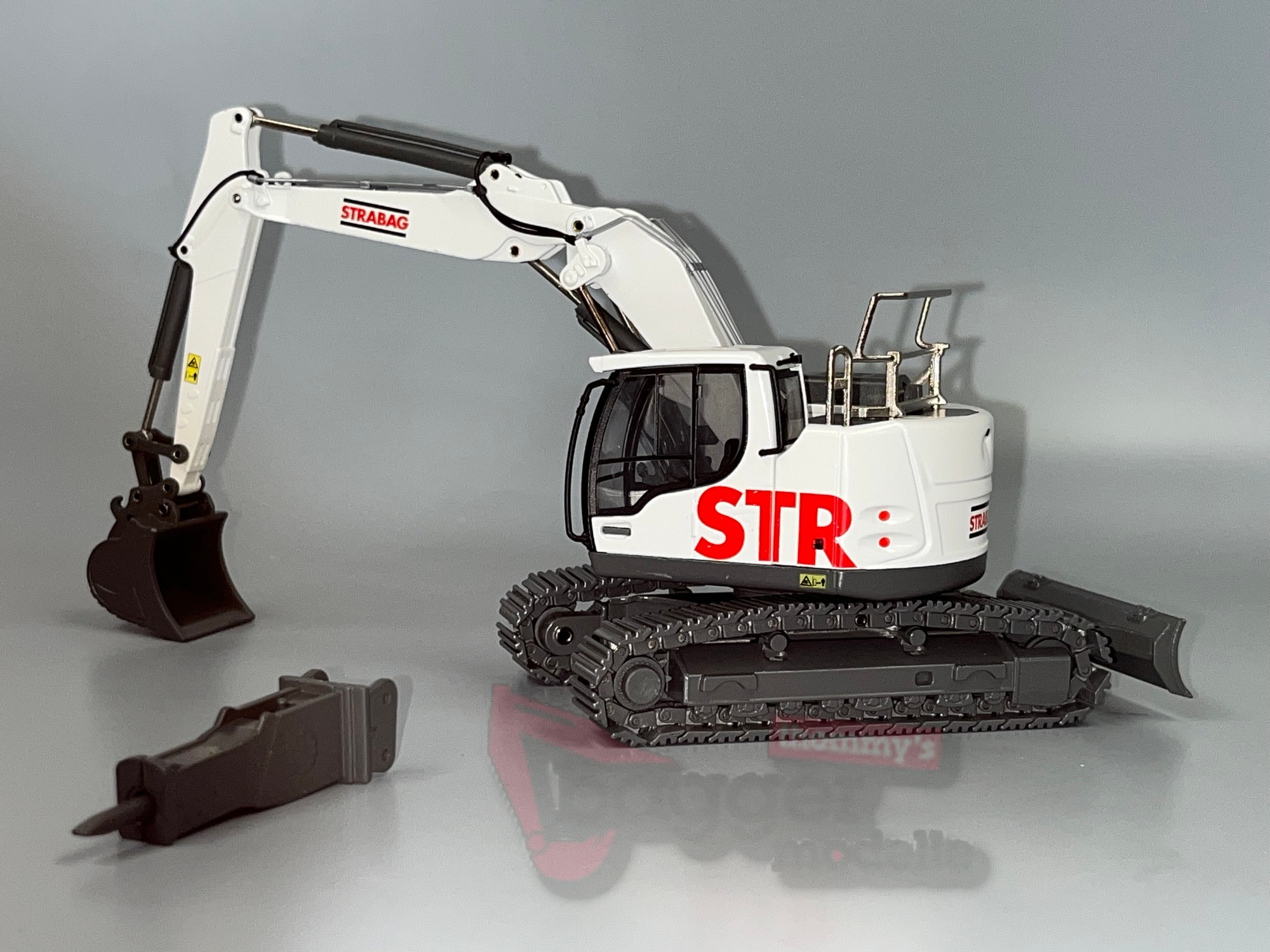 2204-12 - Thommys -Liebherr R 926 Compact Raupenbagger mit Löffel und ...